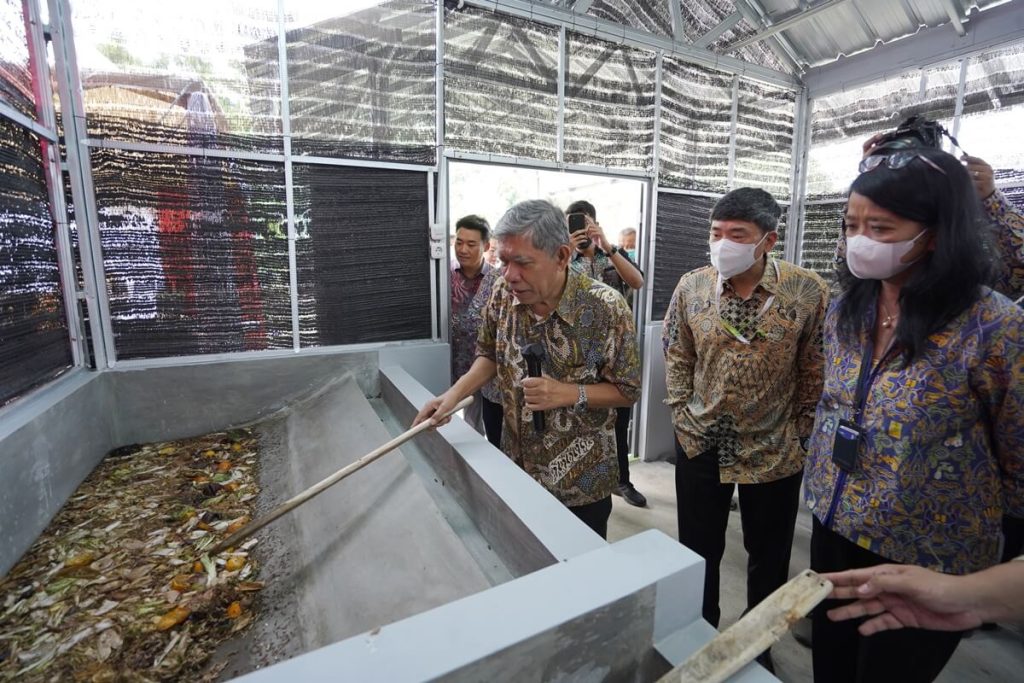 Cibubur Rest Area Opens Organic Waste Processing Facility